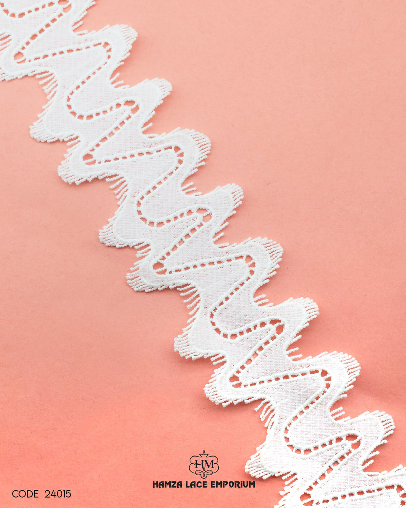 Center Filling Lace 24015 – Hamza Lace